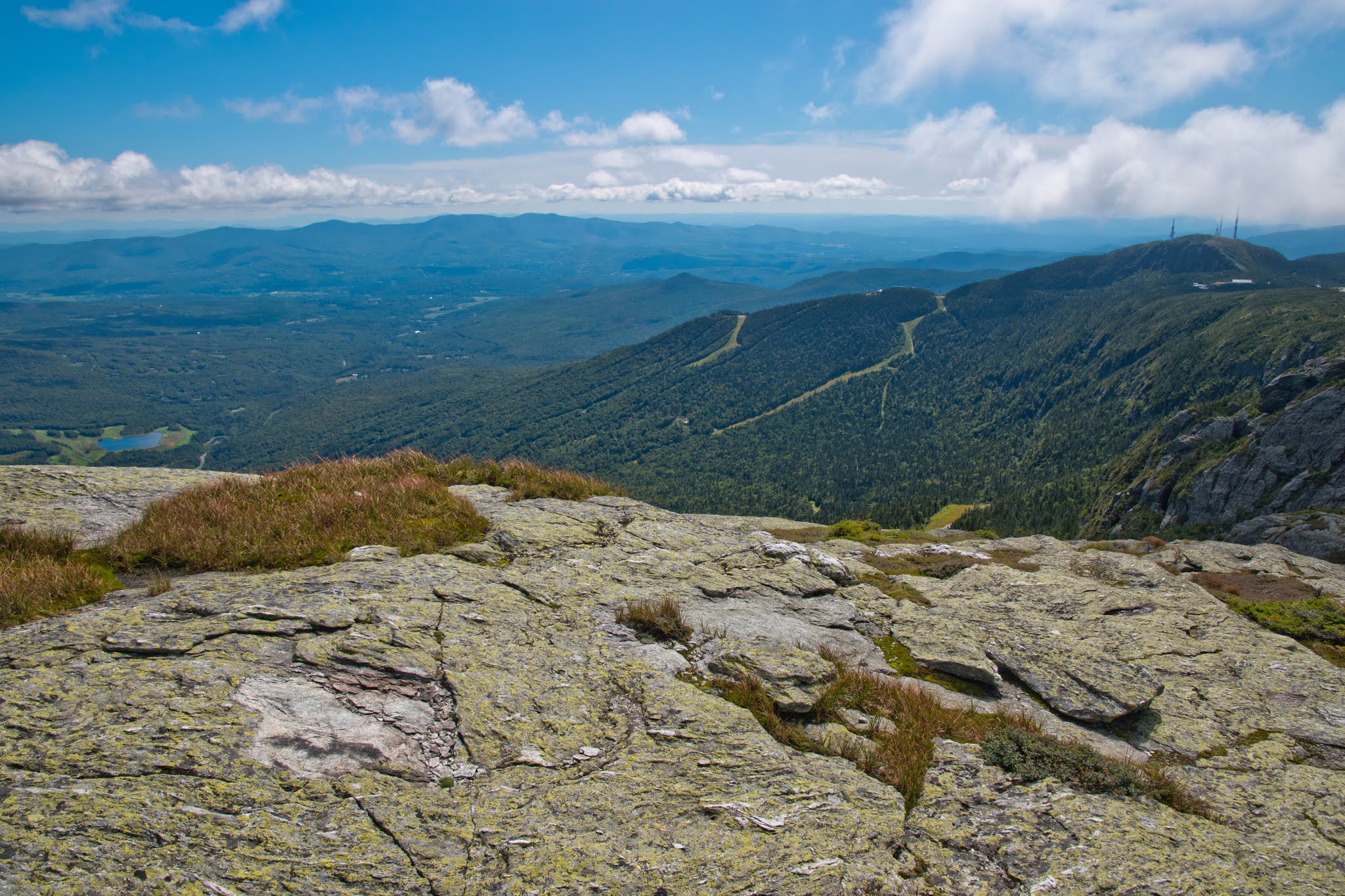 Hiking Shenandoah: Mount Mansfield from Toll Road