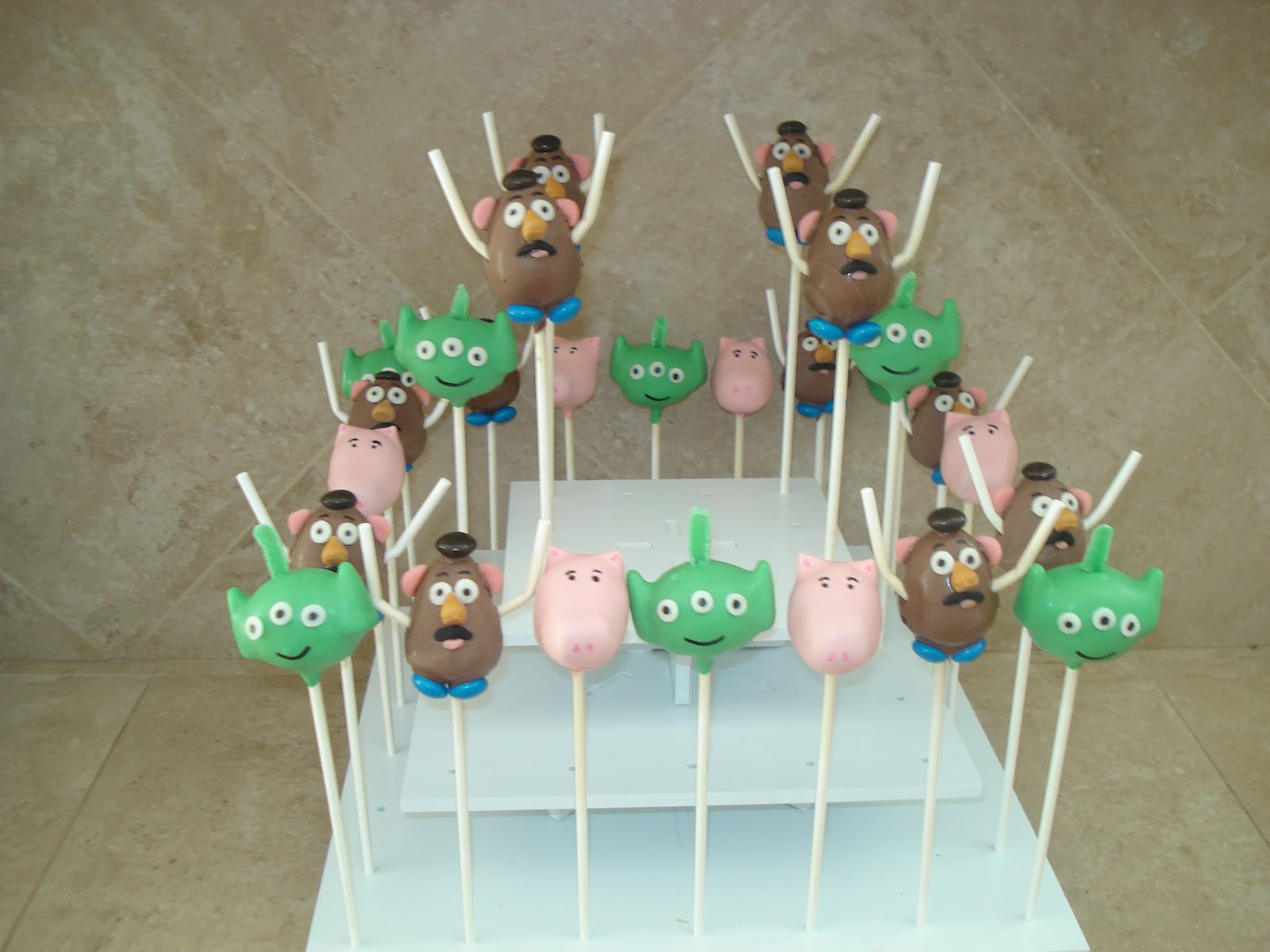 JessiCakes Project: Toy Story 3 Theme Cake Pops