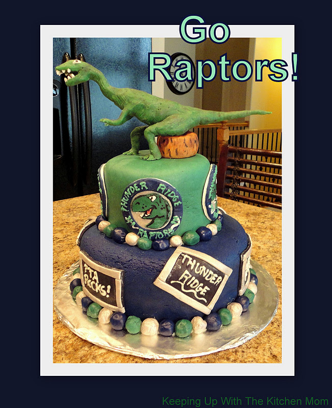 Keeping up with the Kitchen Mom: School Colors Raptor Cake For PTA