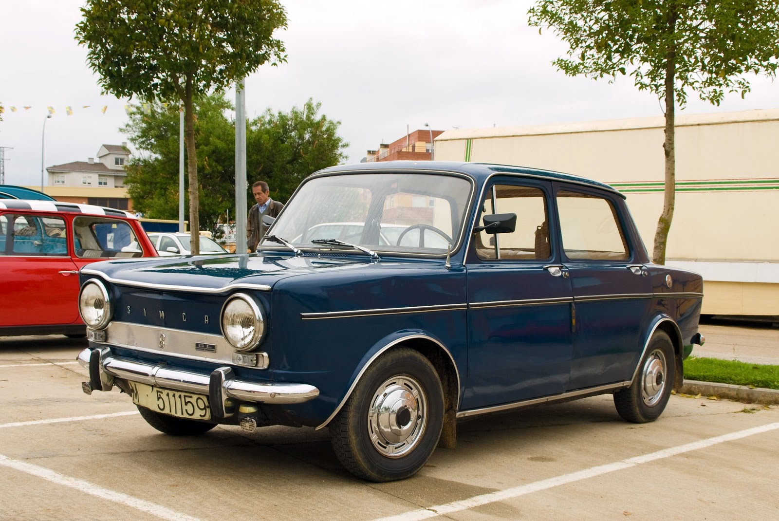 UN POCO DE AQUI,UN POCO DE ALLI: SIMCA MIL,LEGENDARIO.