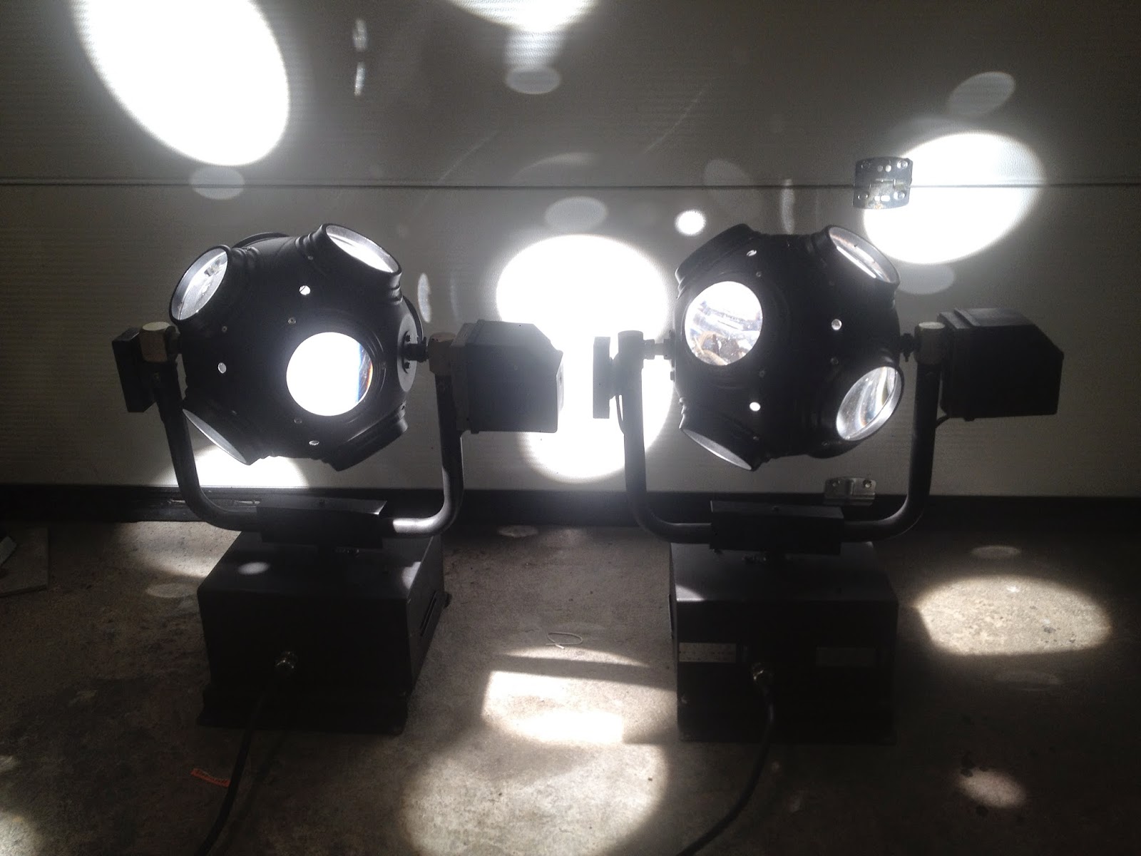 VINTAGE DISCO LIGHTS by RICO VRIJHOEVEN: Fal Starlight PF 100