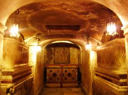 Desideria: VOCABULARIO RELIGIOSO/ ¿Qué es una cripta?