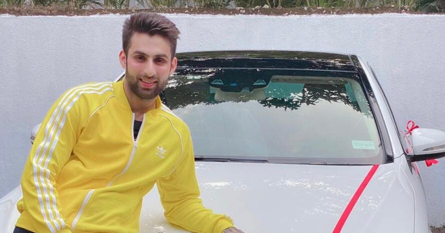 TV actor Mayur Verma is now a proud owner of Mercedes S class 350 D ...