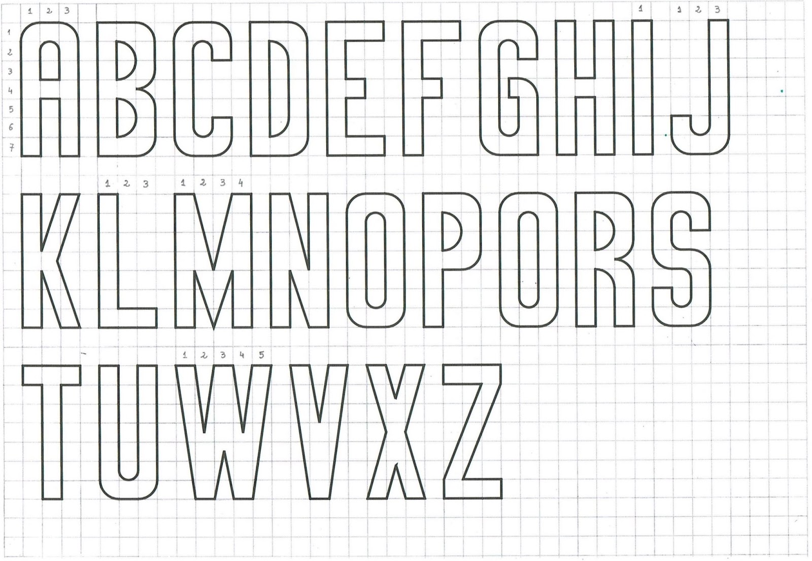 porque tu cresces em Arte!": Letreiro - desenho rigoroso de letras