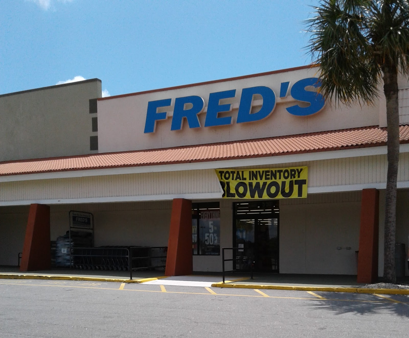 My Florida Retail Blog: Attention Shoppers: Fred Has Left The Building