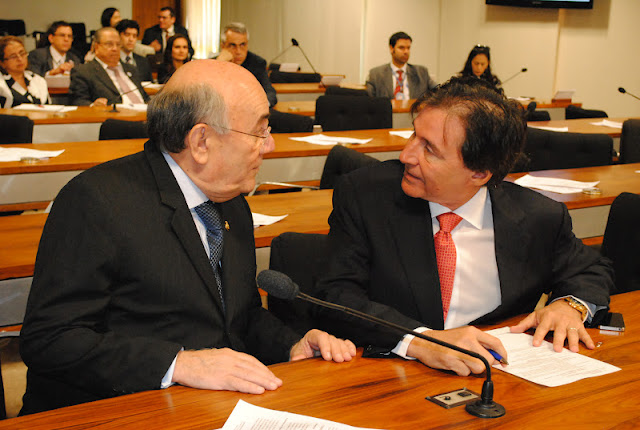 Espaço Aberto: PEC de Flexa Ribeiro cria novo TRF com sede em Belém