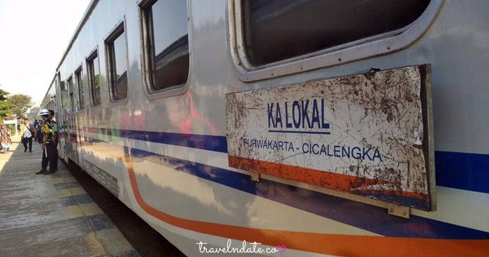 UPDATE JADWAL KERETA LOKAL AKA KRD BANDUNG RAYA 1 DESEMBER 2019