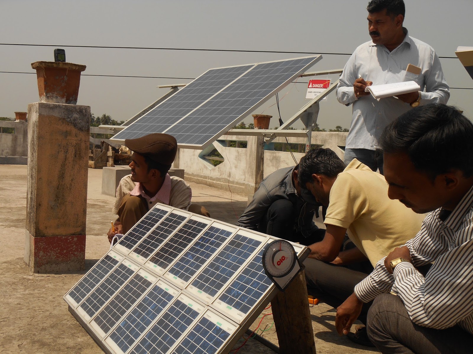 Hands-on Practical PV Solar Technician Training at Institute of Solar Technology, Solar Energy ...