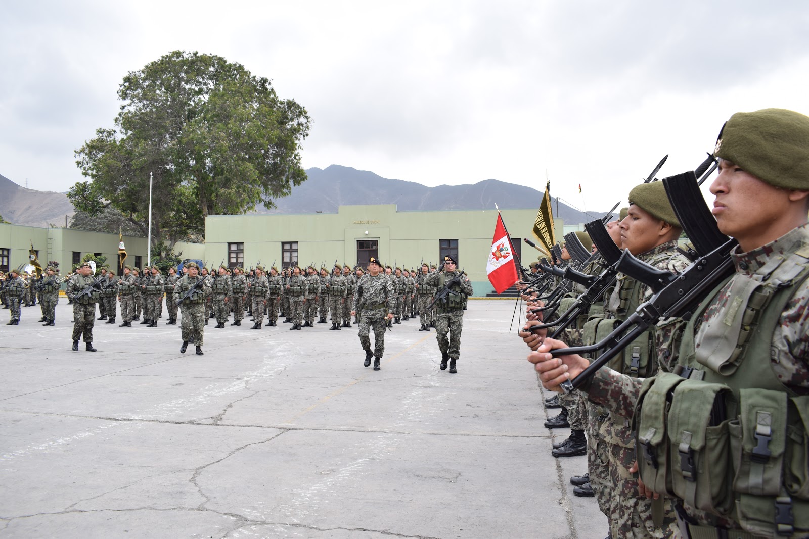Nuestro Ejército en video: Conozca usted, a los nuevos mandos del ...