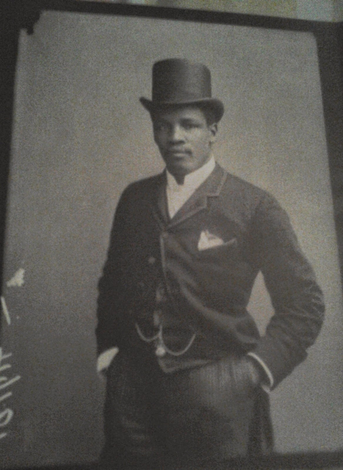 The Secret Victorianist: Art Review: Black Chronicles II (Autograph ABP ...