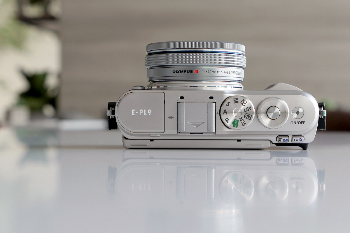 ROBIN WONG : Olympus PEN E-PL9 Review is Up!!