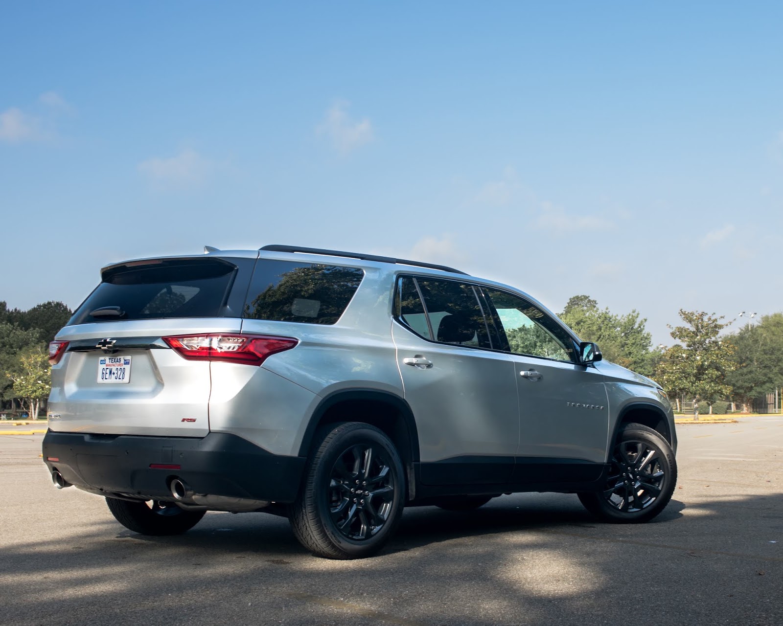 Big Cargo Space For A Big Move | 2018 Chevrolet Traverse RS | Daddy ...