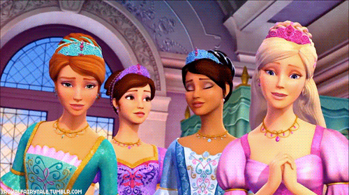 Violets for Roses : Nostalgia em Gifs da Barbie