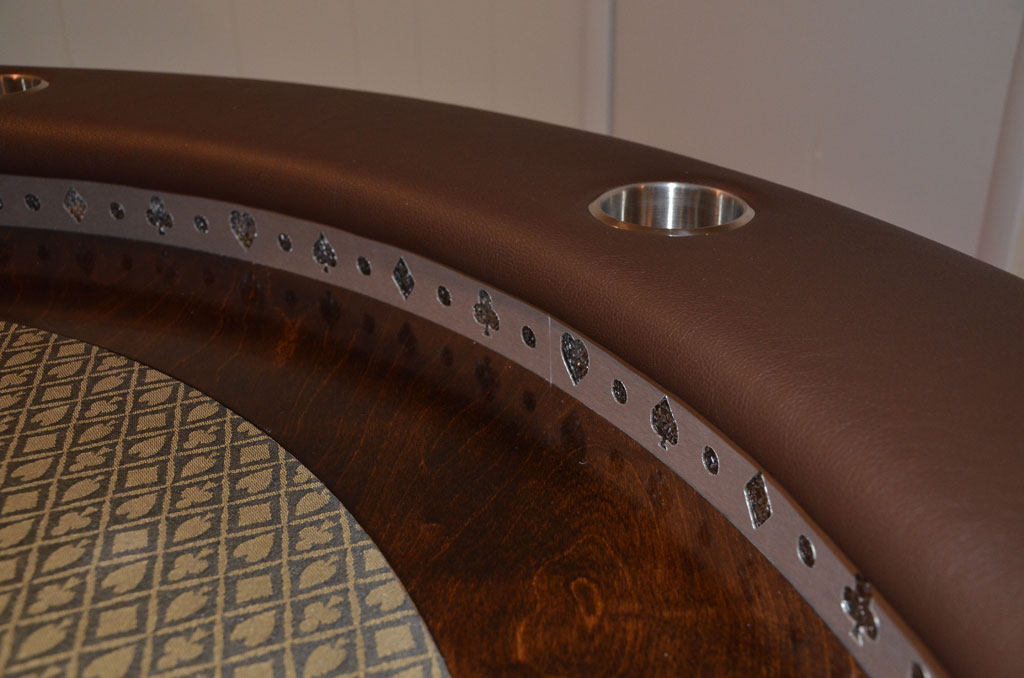 Amazing poker table built