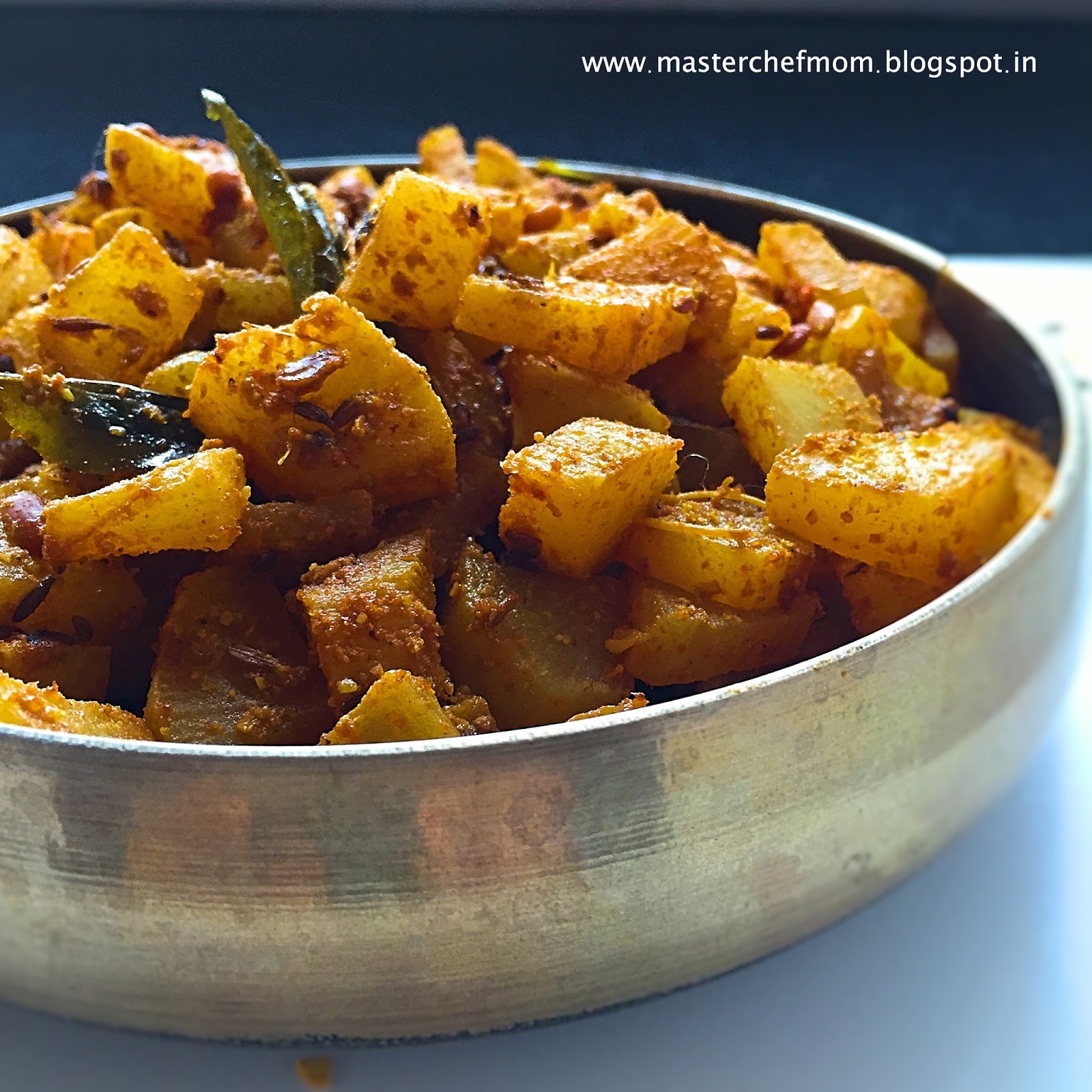 MASTERCHEFMOM: Mullangi Curry | Tamilnadu Style Raddish Stir Fry ...