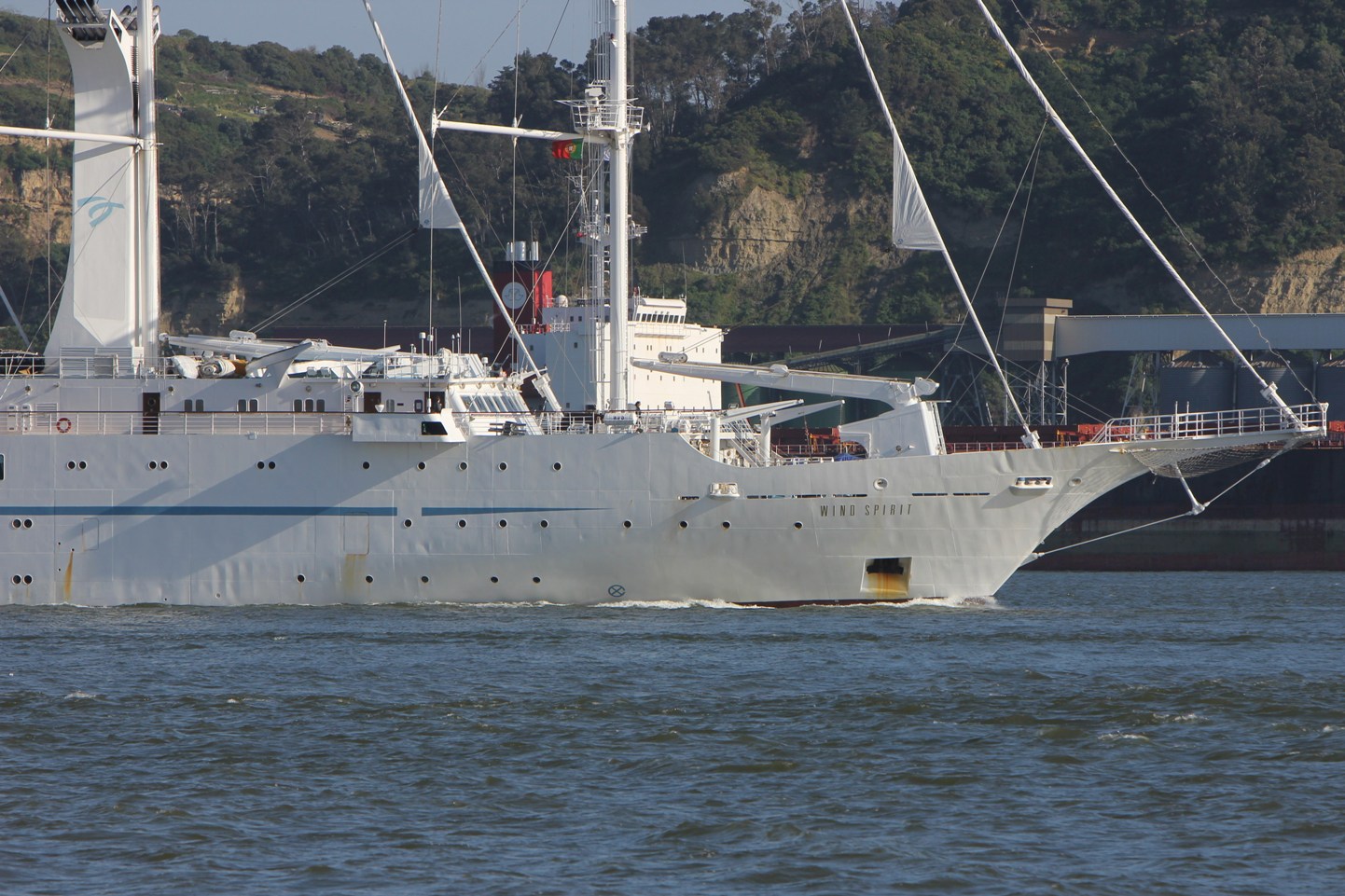 Ships Photo Gallery: Wind Spirit - Windstar Cruises - In Service - 1988 ...