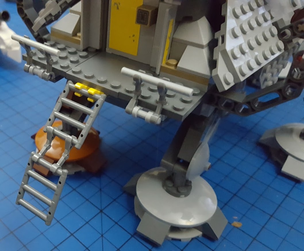 The Brick Castle: LEGO Star Wars Captain Rex's AT-TE set 75157 Review