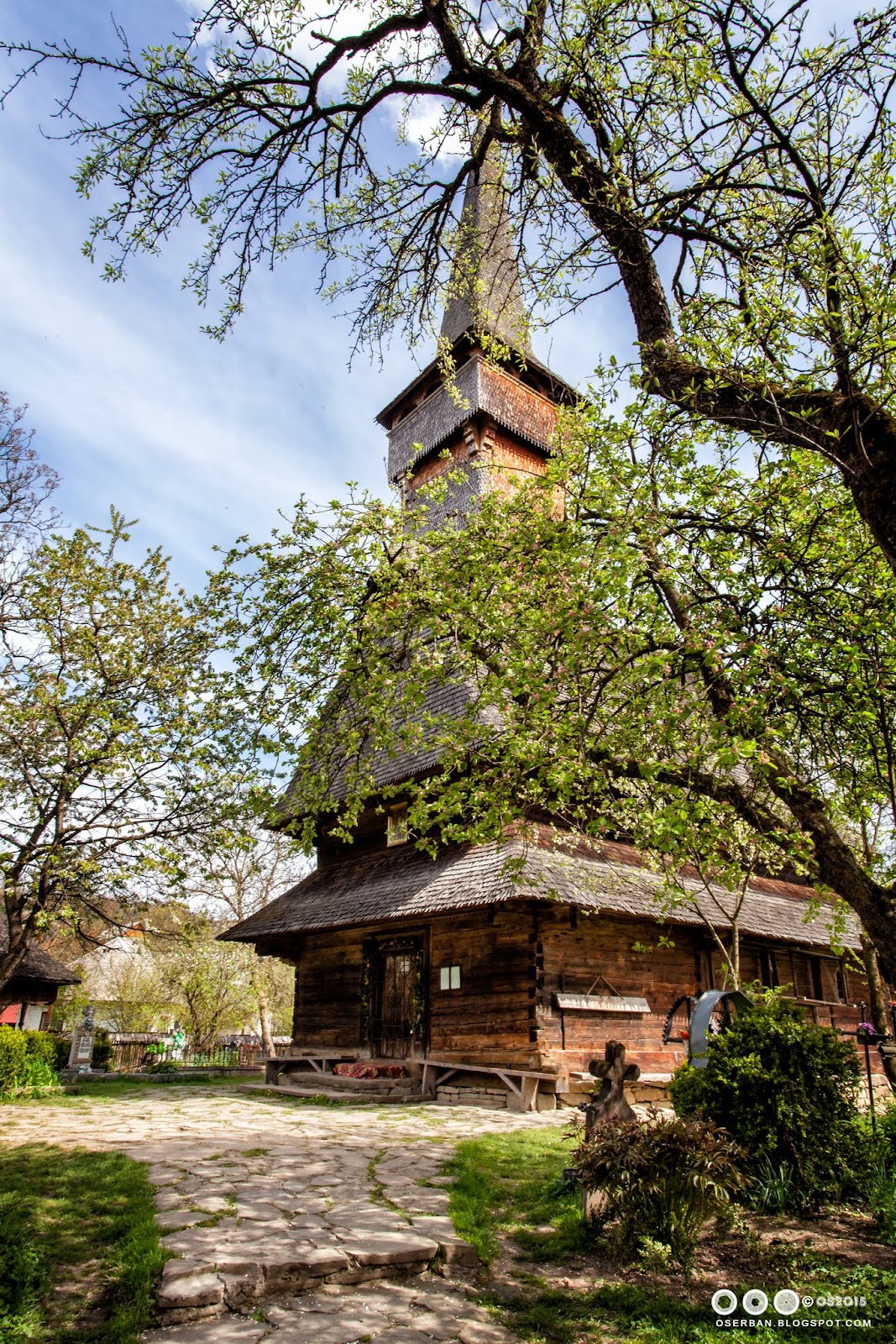 Octavian Serban: Desesti Church (Maramures)