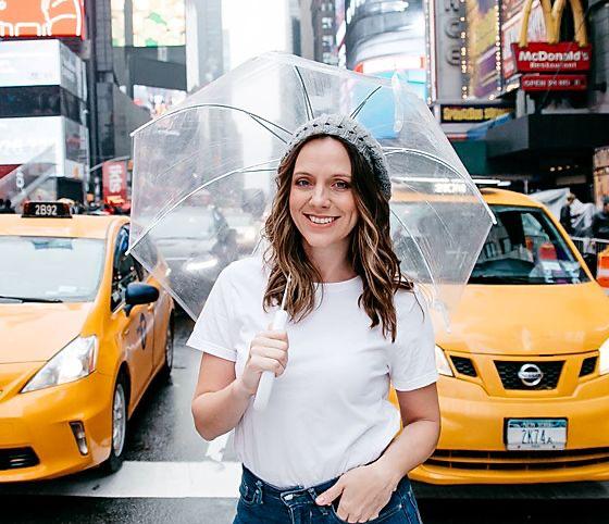 Paula Barrozo: Consagrada nos palcos Carol Hubner é estrela de longa ...