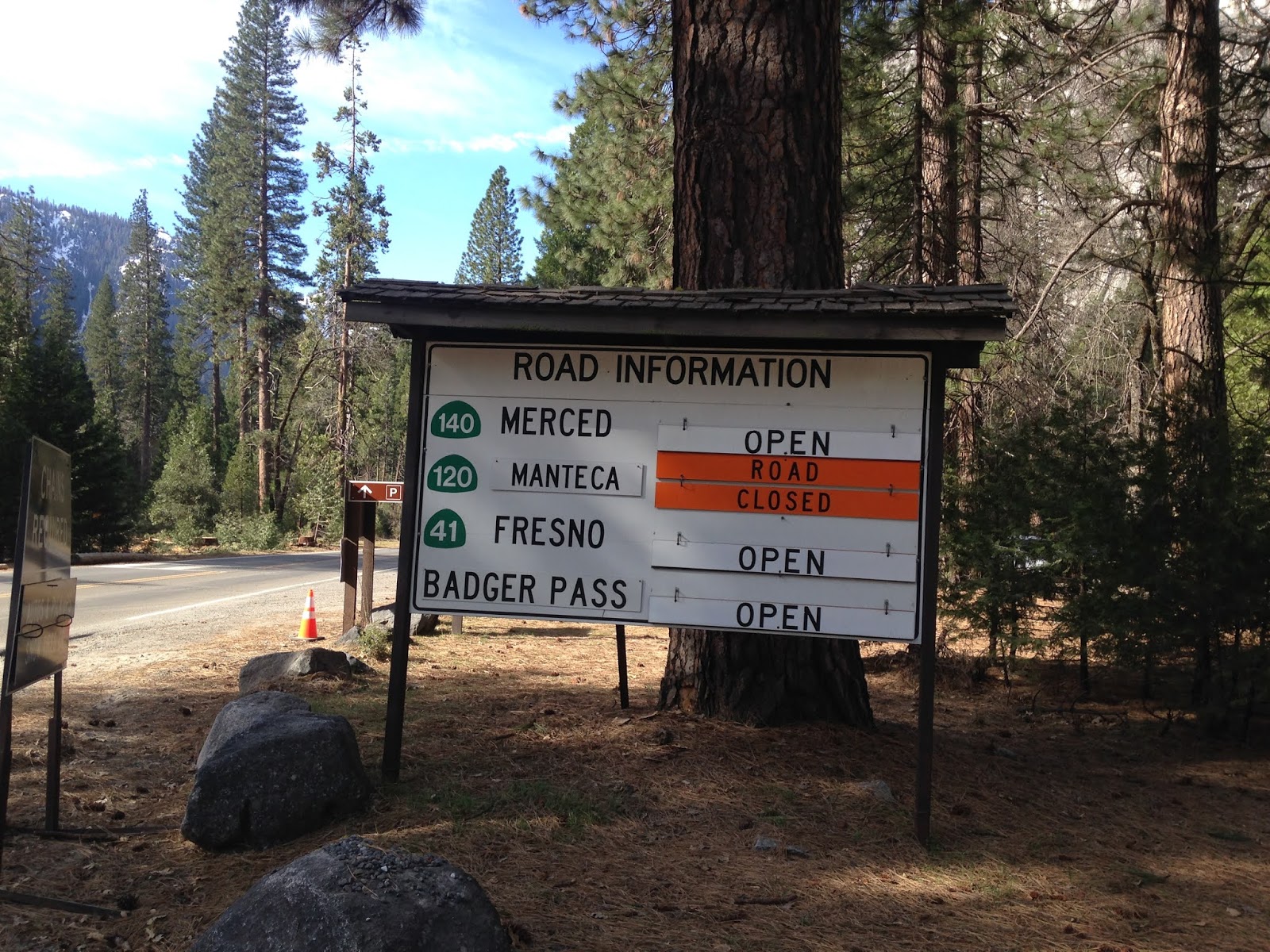 California's Rogue Sign State Route Shields