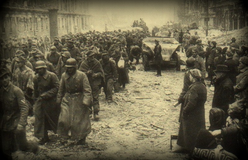 ΙΣΤΟΡΙΑ ΕΛΛΗΝΙΚΗ ΚΑΙ ΠΑΓΚΟΣΜΙΑ : ΒΕΡΟΛΙΝΟ 1945 - Η ΠΤΩΣΗ ΤΗΣ ΧΙΤΛΕΡΙΚΗΣ ...