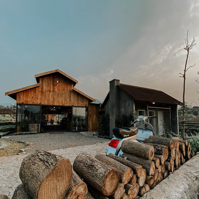 Rustic Market Trawas Mojokerto Harga Menu, Daya Tarik & Lokasi