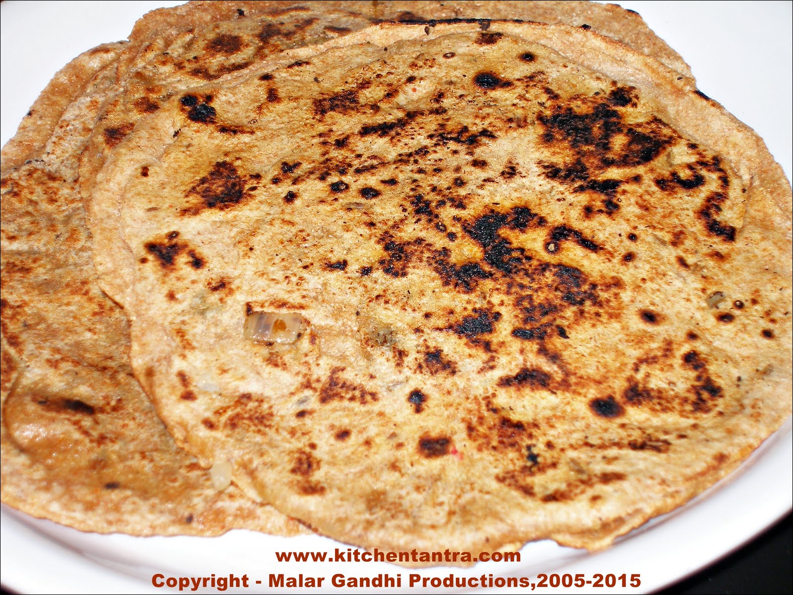 Pyaz Ka Paratha / Onions Filled Chappathi | Kitchen Tantra