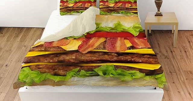 Skulls and Bacon: Bacon Cheeseburger Deluxe Bedding Set