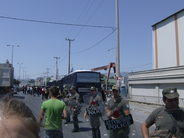 KINHMATA ΑΠΟ ΤΑ ΚΑΤΩ: ΤΑ ΣΤΡΑΤΟΠΕΔΑ ΞΕΧΩΡΙΖΟΥΝ : ΦΩΤΟ ΑΠΟ ΤΗΝ ...