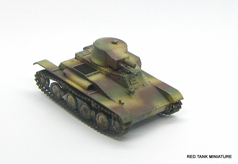 Gulumik Military Models: 4TP 1/48 RED TANK MINIATURE