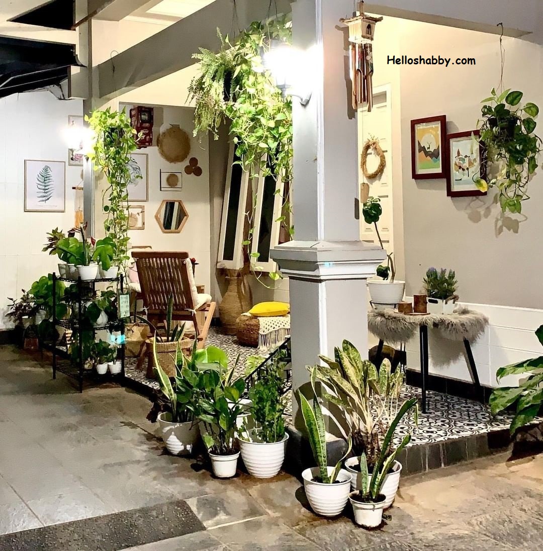 Inspirasi Teras Rumah Cantik dengan Tanaman Gantung ~ HelloShabby.com ...
