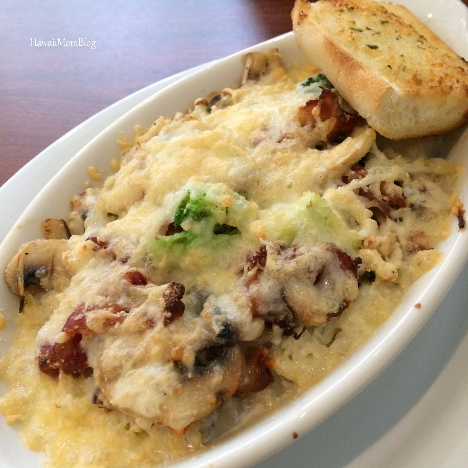 Hawaii Mom Blog: Lunch at the New Angelo Pietro Location in Kaimuki