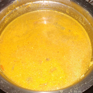 Karamani Kuzhambu Recipe| thatta payir Kuzhambu Recipe | Perum payaru ...