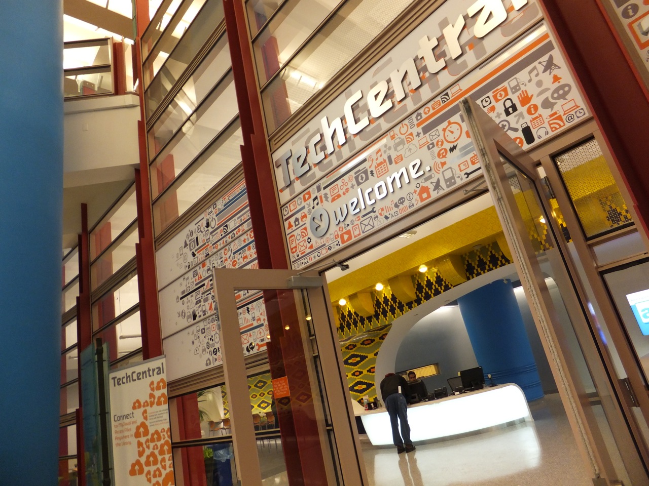 Erin O'Brien: Making out, techie-style