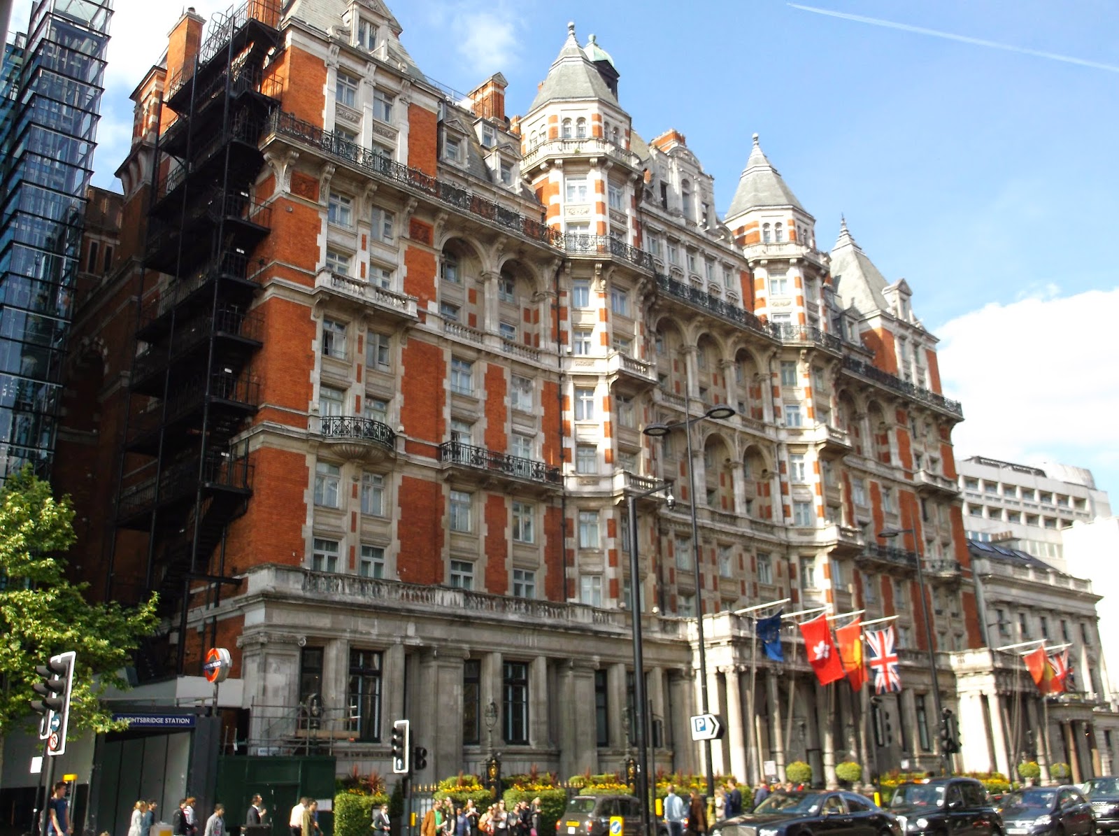 Tarra's Travels: Our "Great" Britain Trip, Week 1 - London