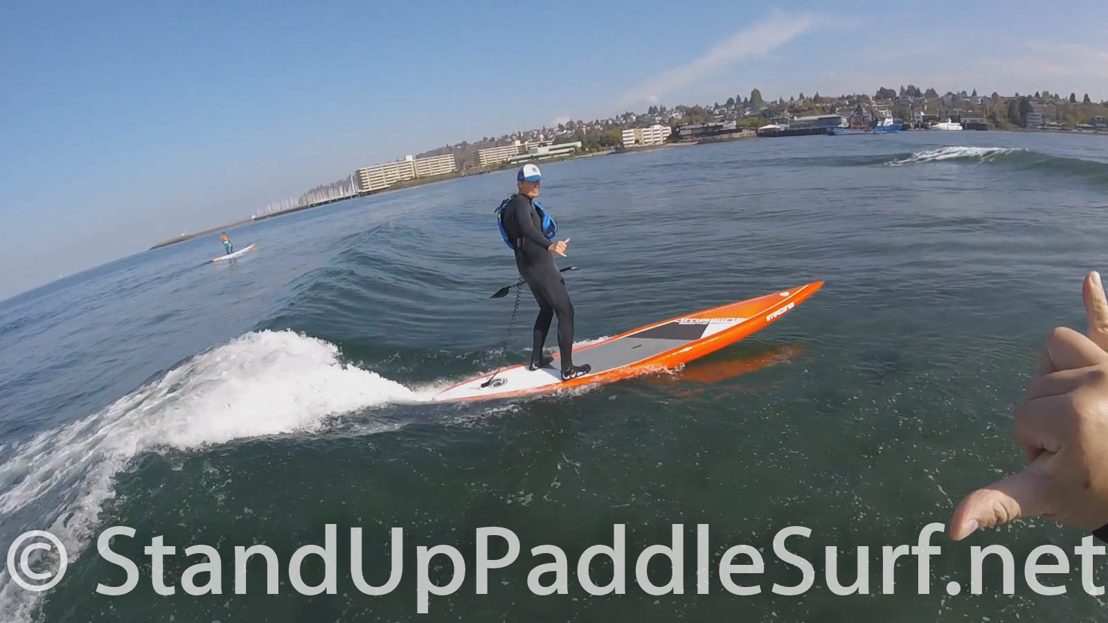Surfing Freighter Waves in Seattle / Salmon Bay Paddle