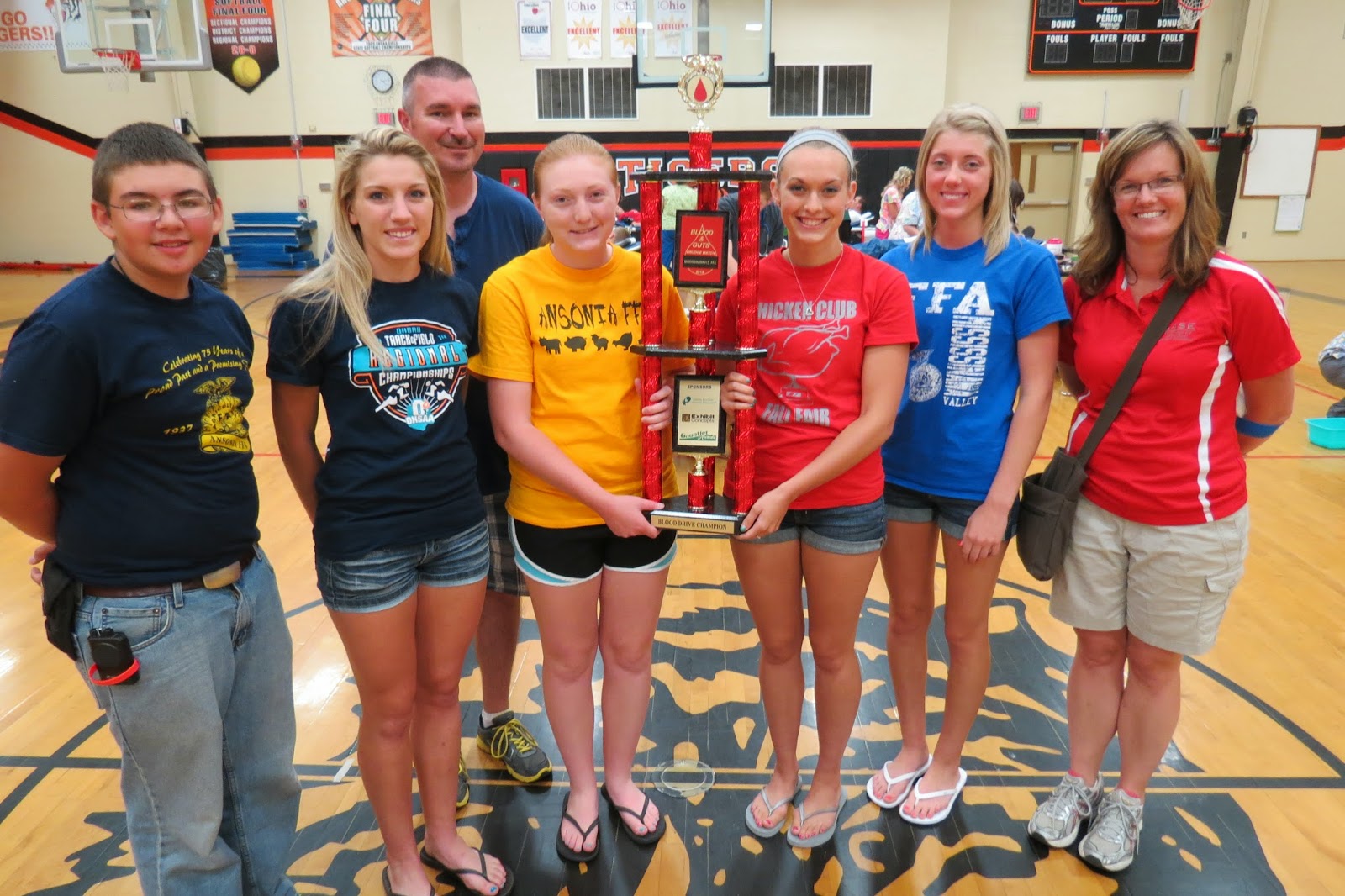 DarkeJournal.com: IT’S ALL ANSONIA AT ‘GRUDGE MATCH’ BLOOD DRIVE