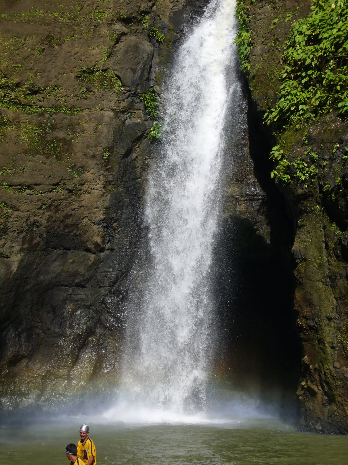 the WoMB: Pagsanjan Falls