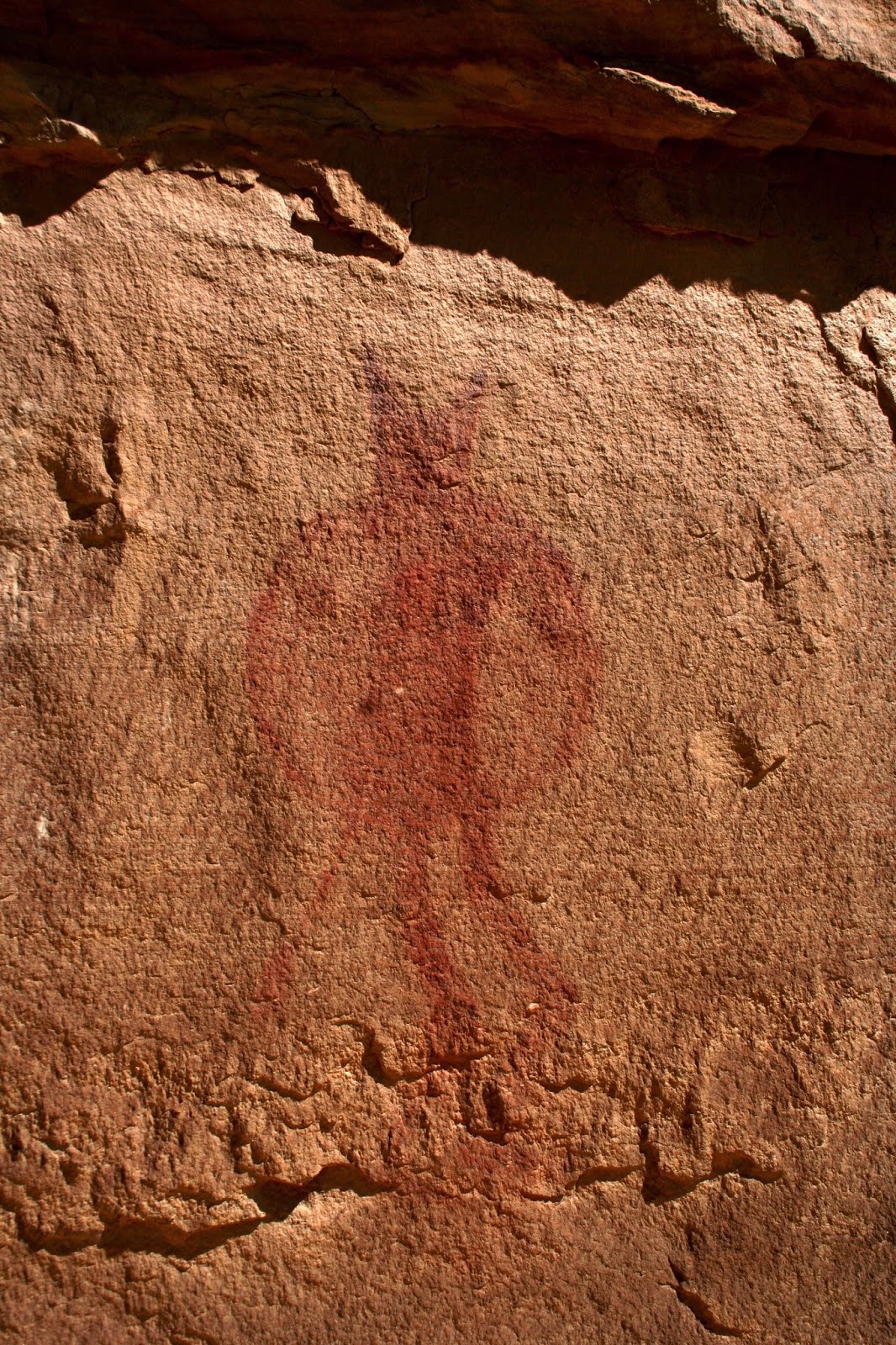 Utah Pictographs, Petroglyphs and Rock Art: Lone Warrior Pictograph