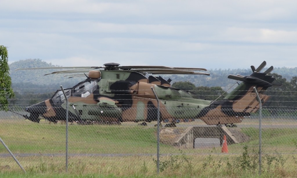 Central Queensland Plane Spotting: Three Australian Army Eurocopter ...