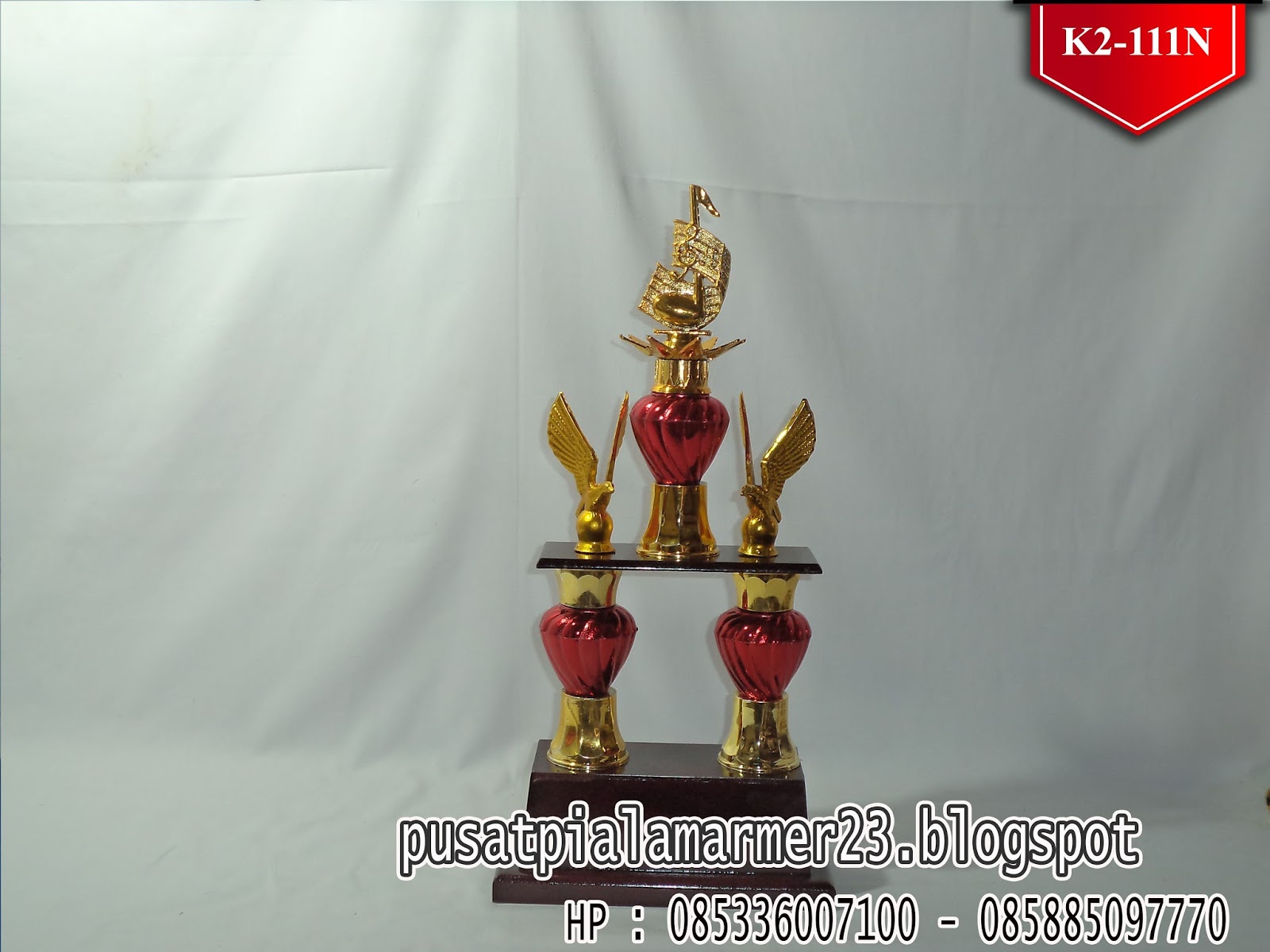 Pusat Piala Tulungagung: Pusat Trophy Tulungagung | Trophy Kaki 2