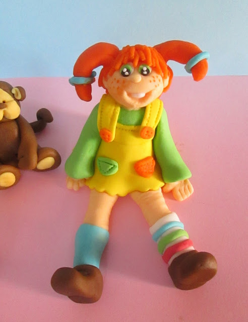 Eliana Dolci Decorazioni: Pippi Calzelunghe in pasta di zucchero