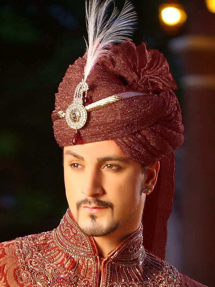 BEAUTY AND FASHION: GROOM WEDDiNG TURBAN
