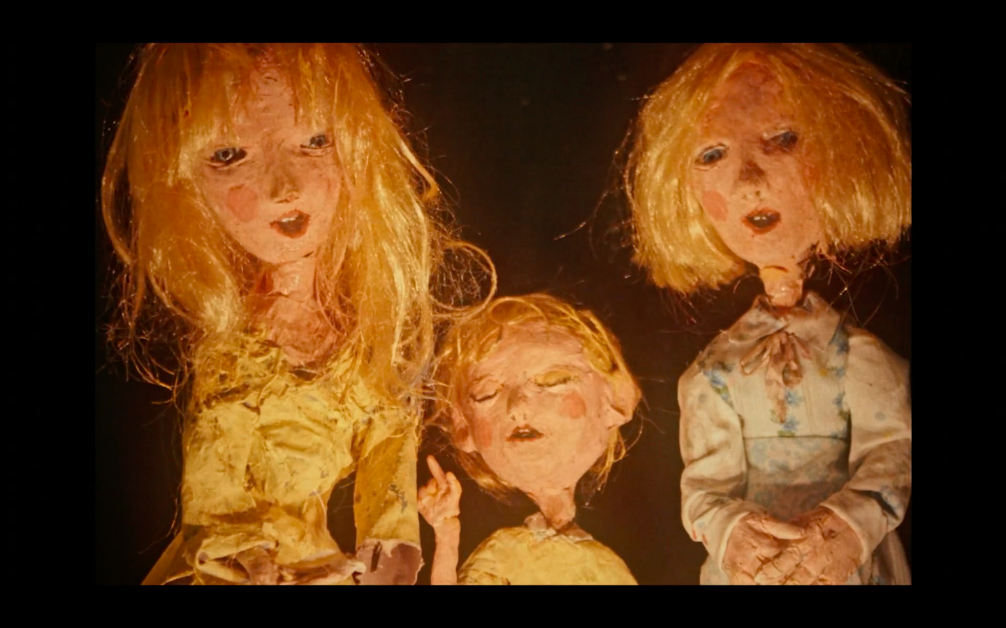 HORROR 101 with Dr. AC: LA CASA LOBO (aka THE WOLF HOUSE) (2018) Movie ...