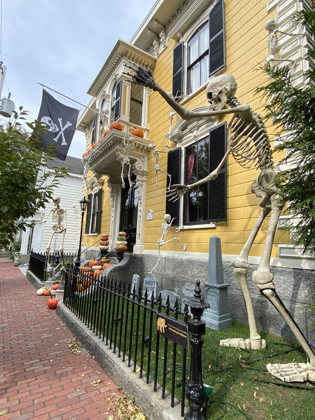 MARTHA MOMENTS: Purely Salem, Purely Halloween