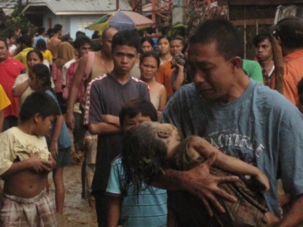 JOXBOX: The victims on "Bagyong Sendong" need help!