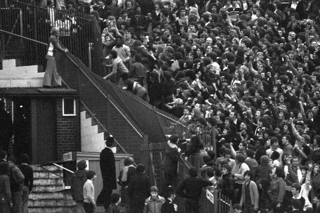 Football Hooligan Pictures: Spurs at Chelsea 1978