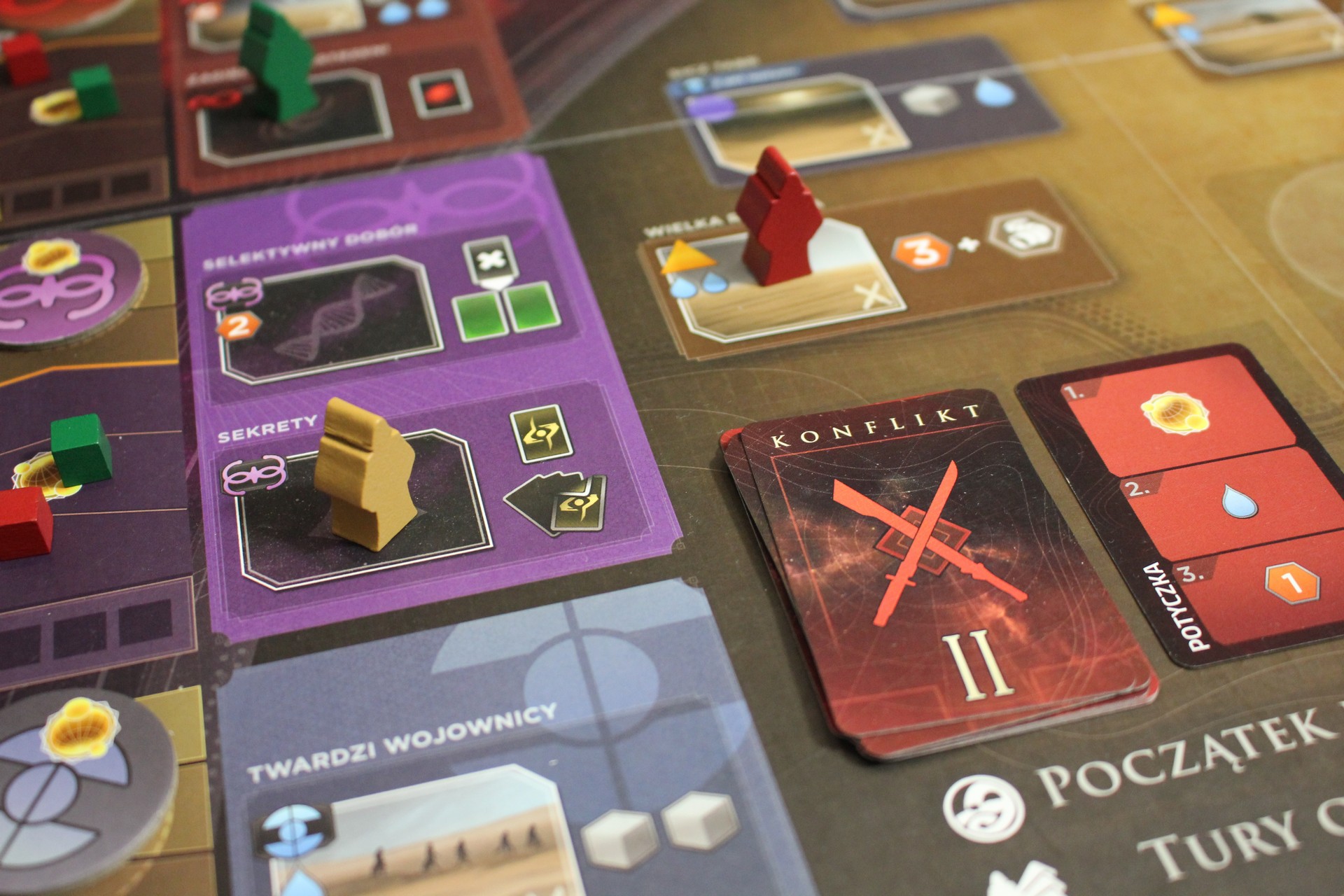 Diuna: Imperium - worker placement i deck building na sucho. Recenzja