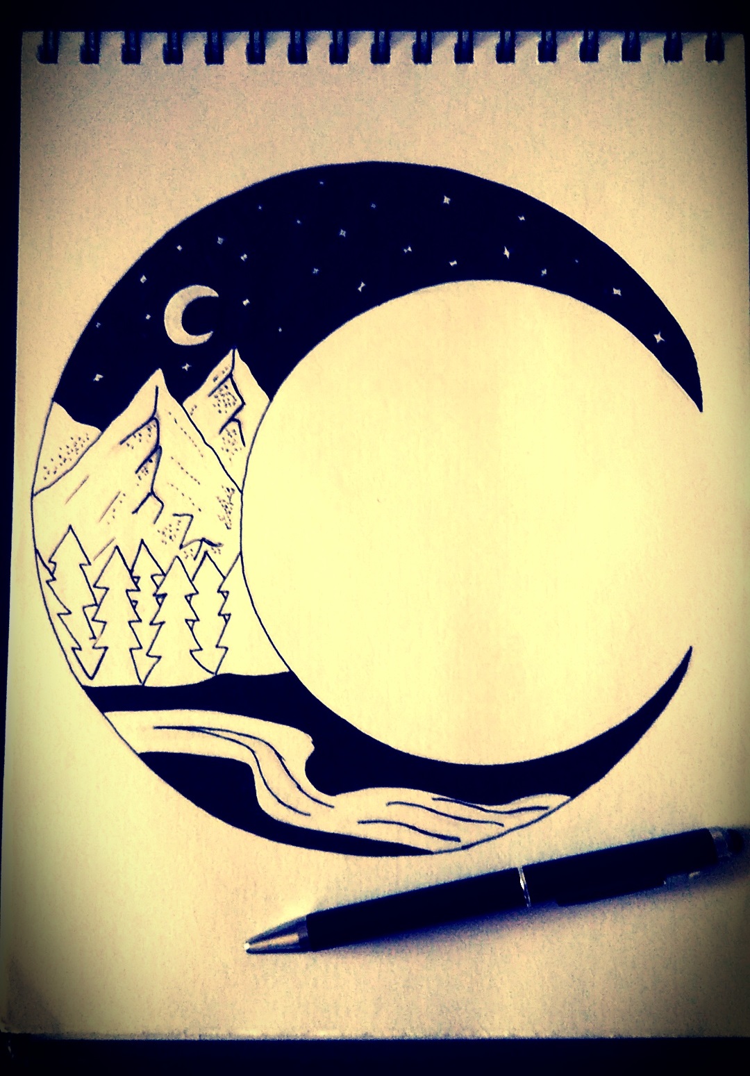 Desenho De Lua Realista - RETOEDU