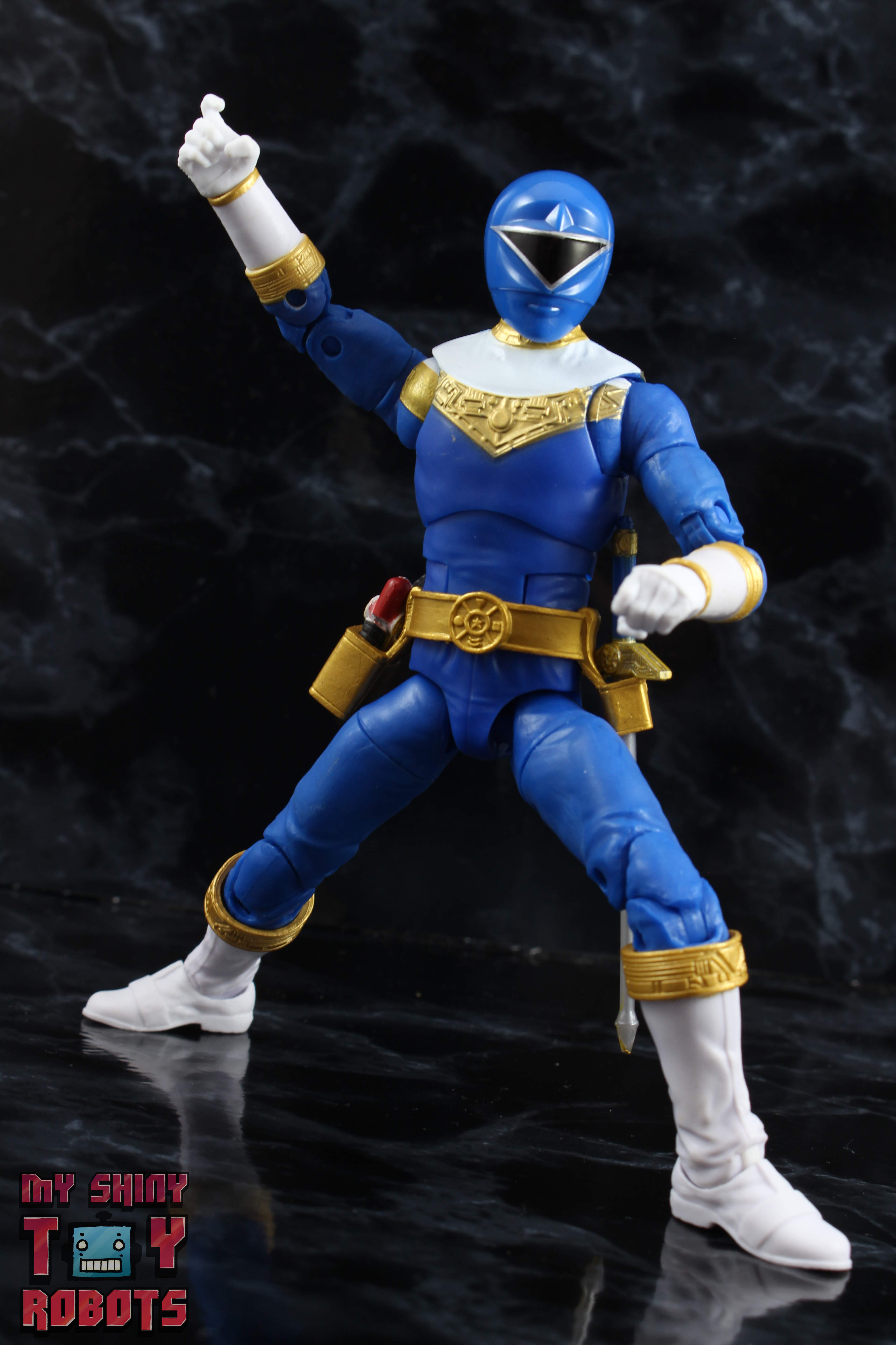 My Shiny Toy Robots: Toybox REVIEW: Power Rangers Lightning Collection ...